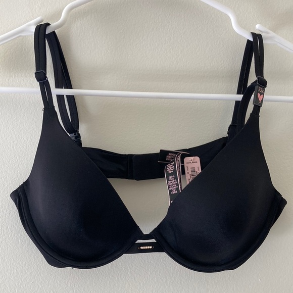 Victoria's Secret | Intimates & Sleepwear | Nwt Victorias Secret Black ...